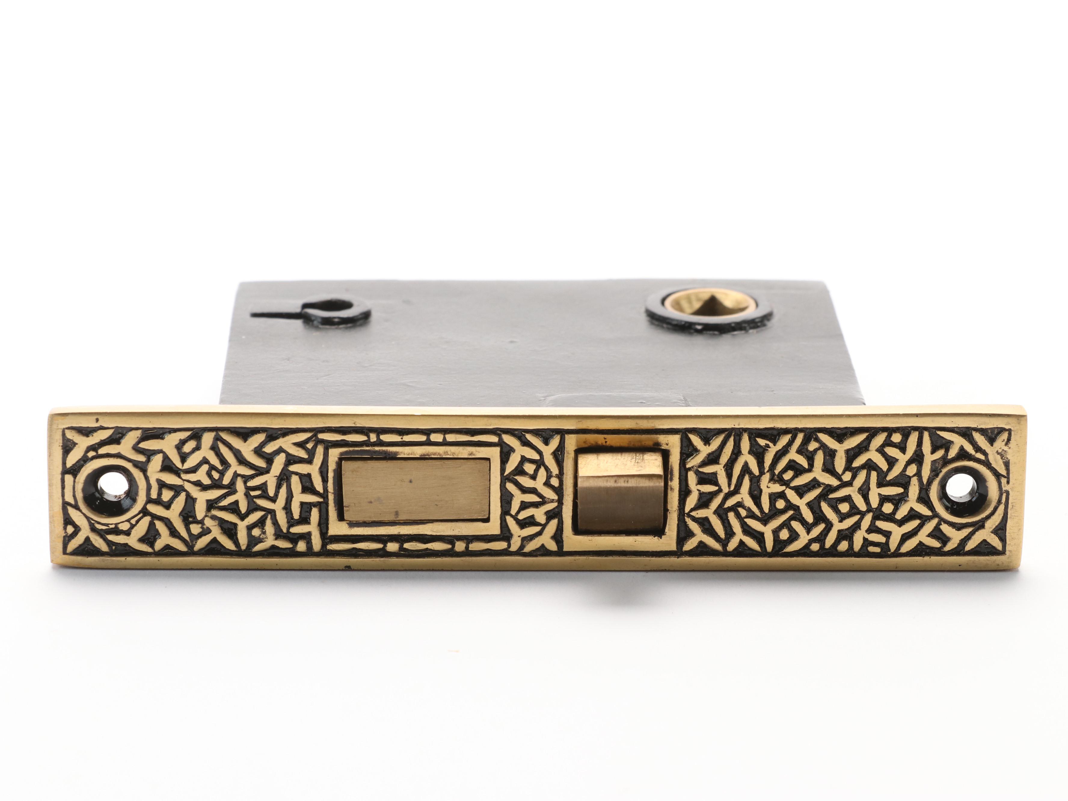 Antique Brass Finish Door Latch Sets With Shelf Brackets | EBTH