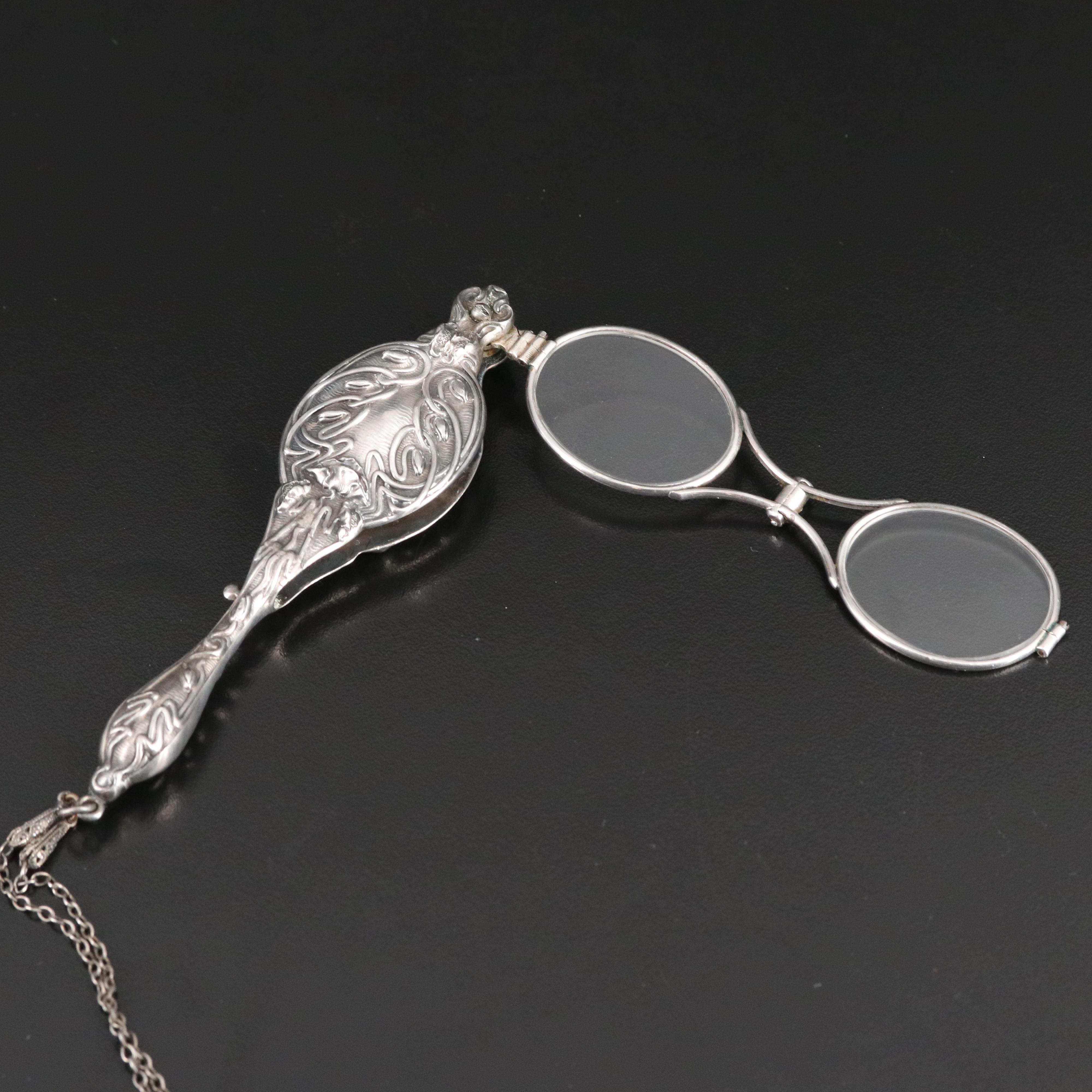 Unger Brothers Sterling Silver Art Nouveau Lorgnette | EBTH