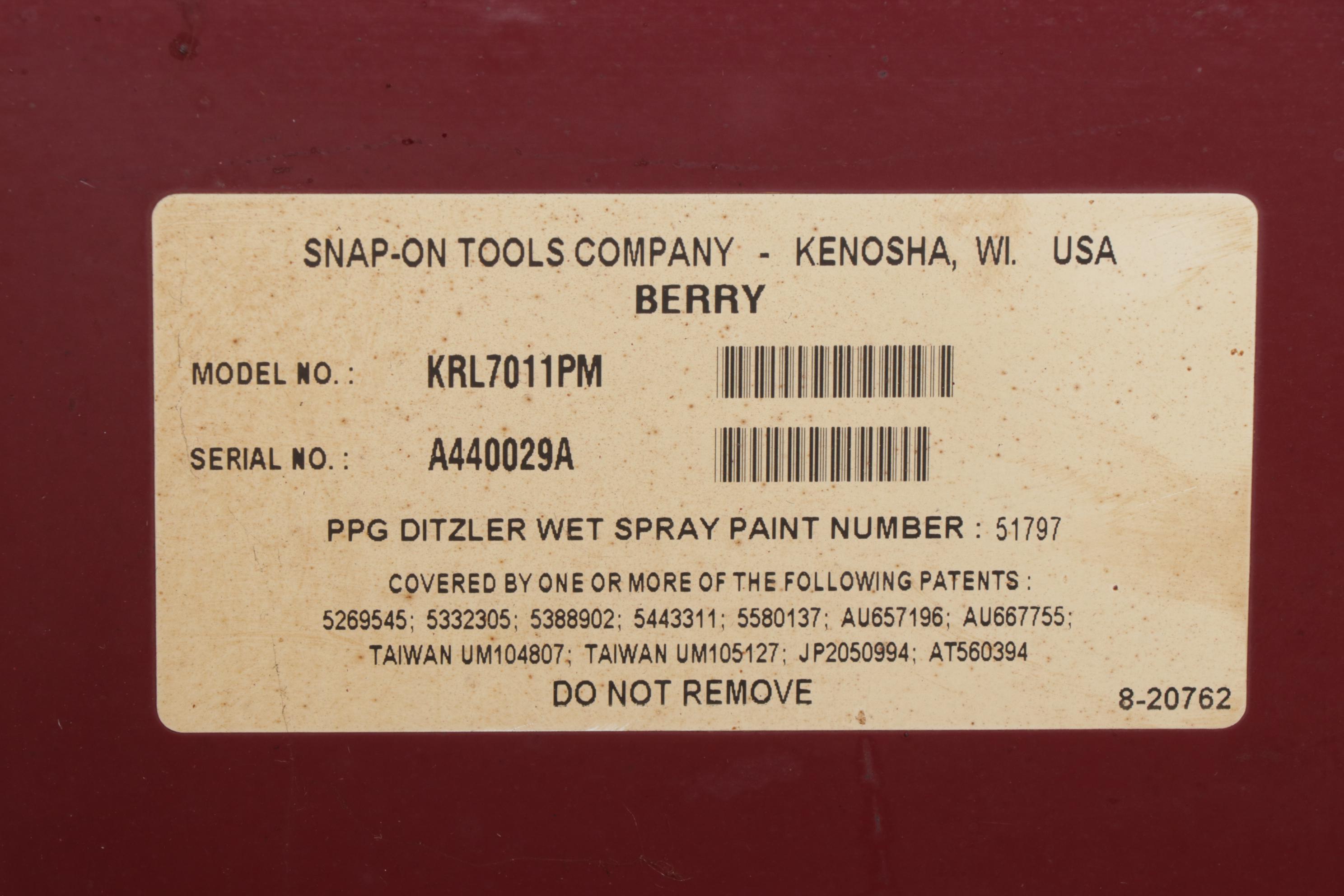 Snap-On Gold Medal Limited Edition Tool Cabinet on Casters | EBTH