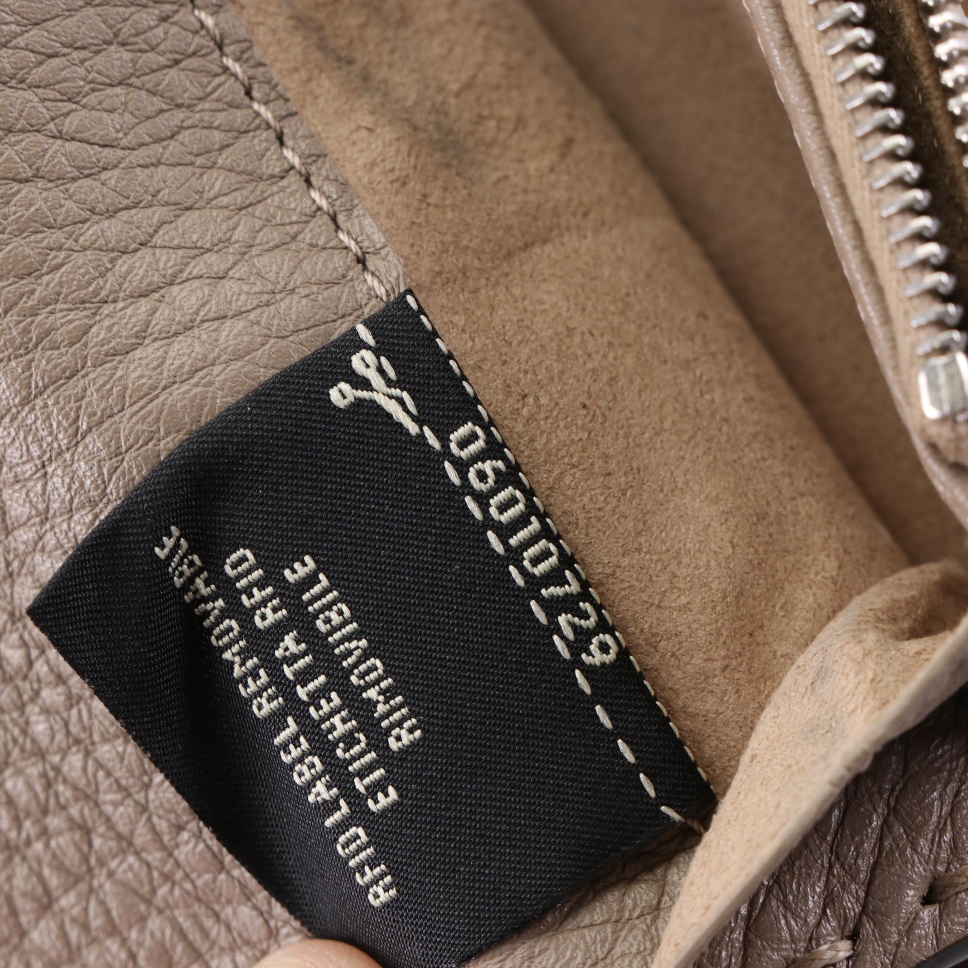 Fendi Sellaria Peekaboo Wallet 8M0308 in Roma Leather | EBTH