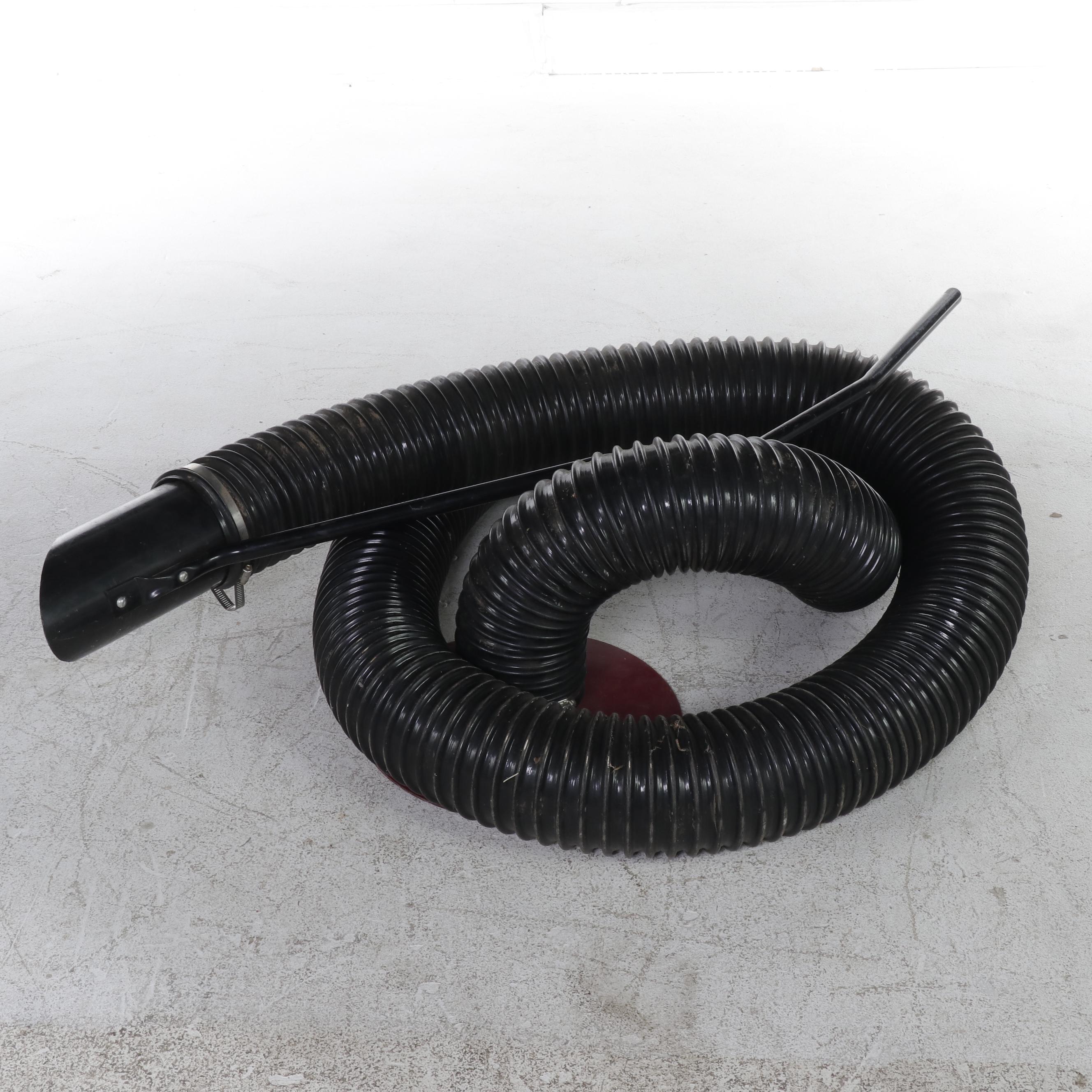 Giant Vac With Briggs & Stratton Gas-Powered Push Leaf Vacuum | EBTH