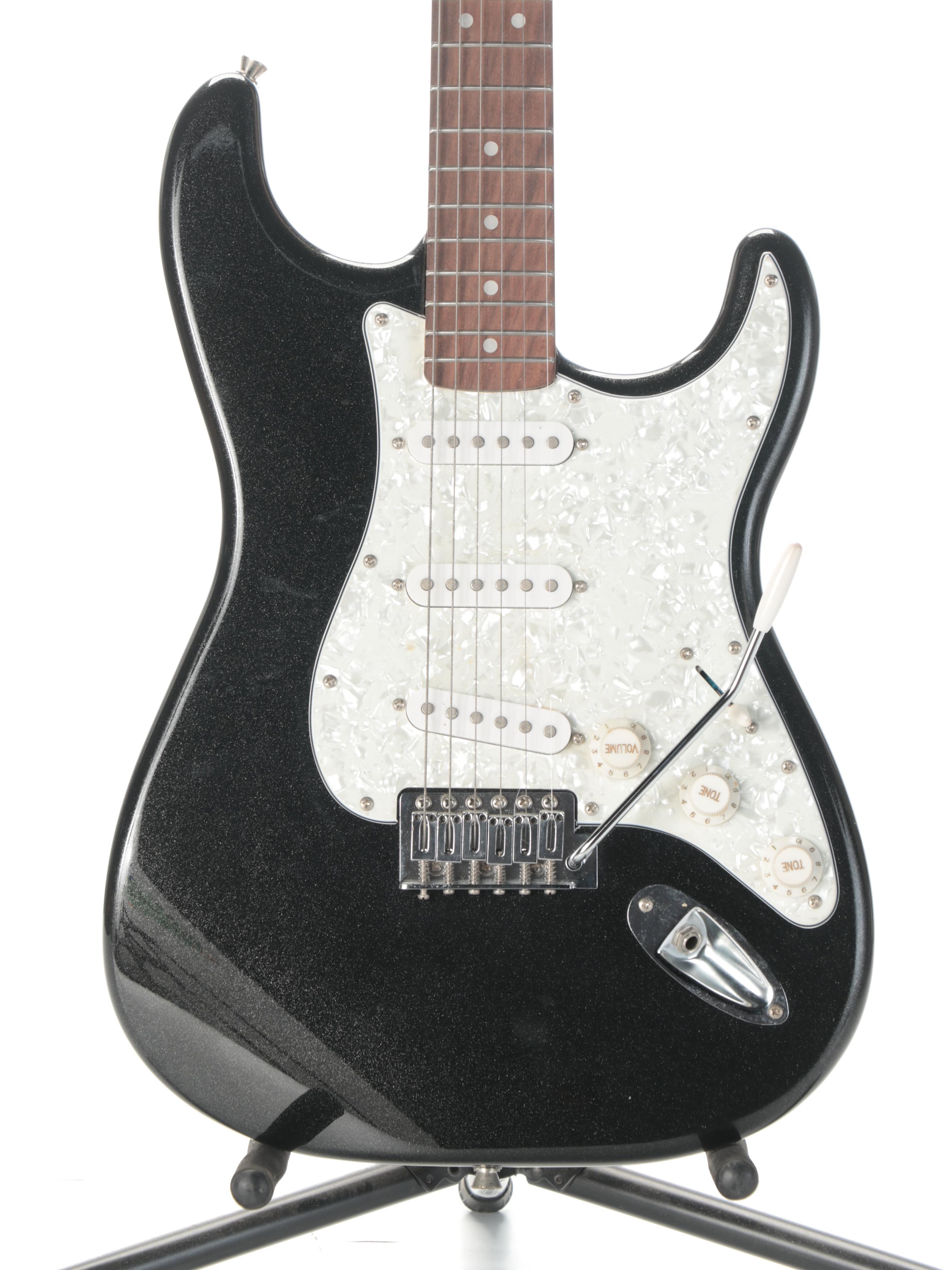 Fender Starcaster Strat Electric Guitar | EBTH