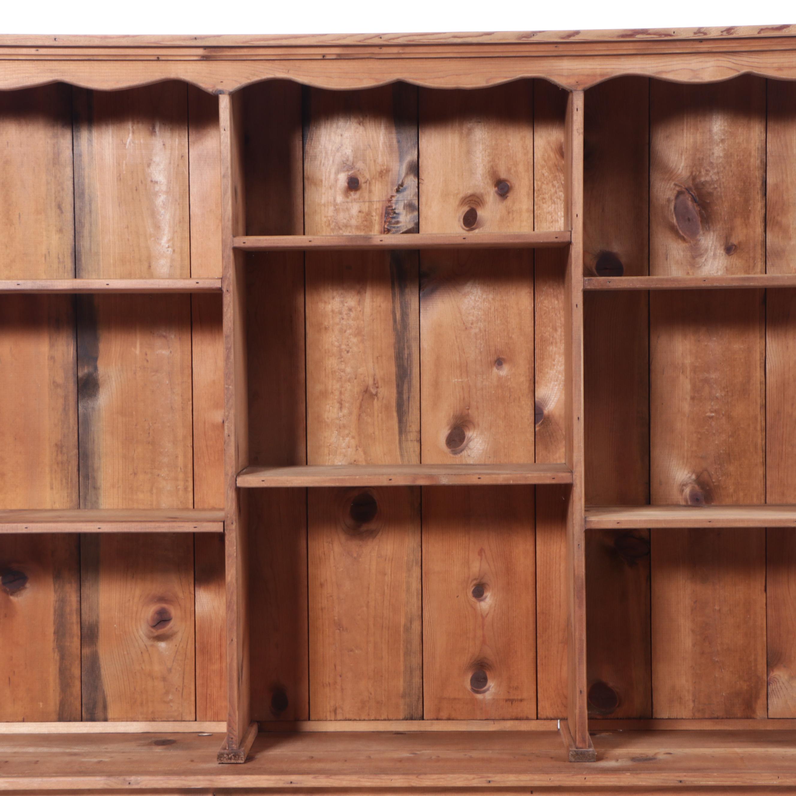Pine Welsh Cupboard | EBTH