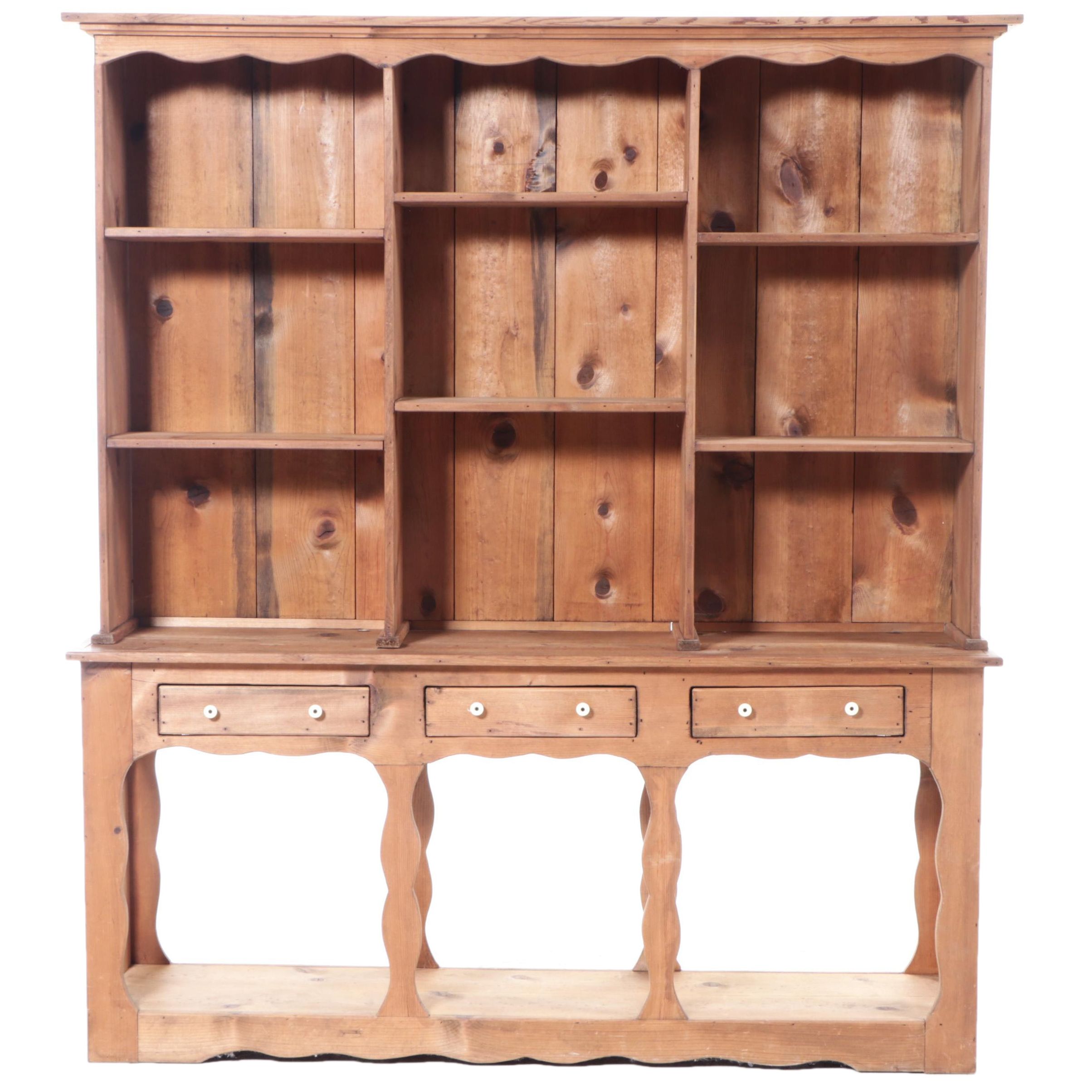 Pine Welsh Cupboard | EBTH
