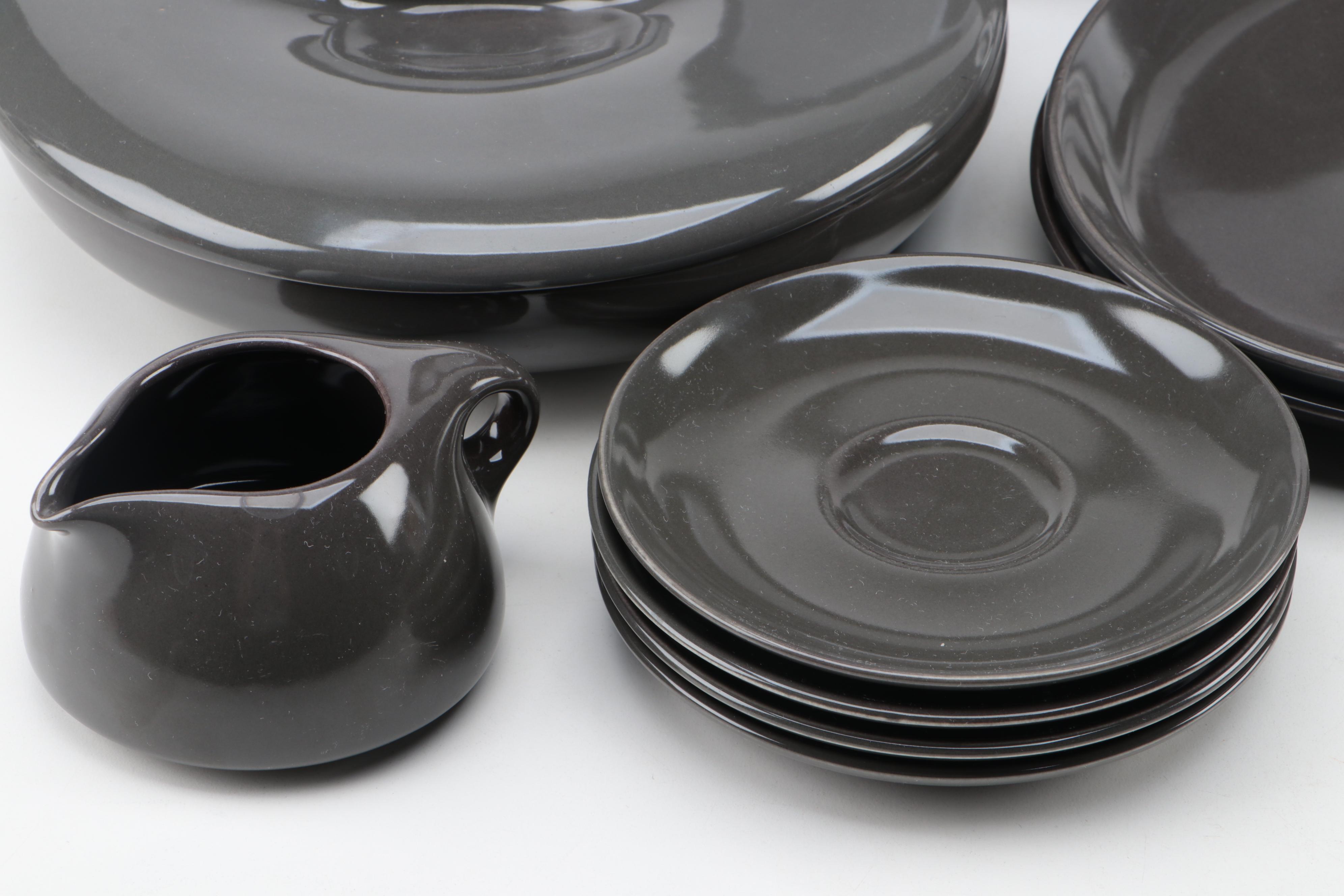 Russel Wright "Iroquois Charcoal" Ceramic Dinnerware, 1954-1965 | EBTH
