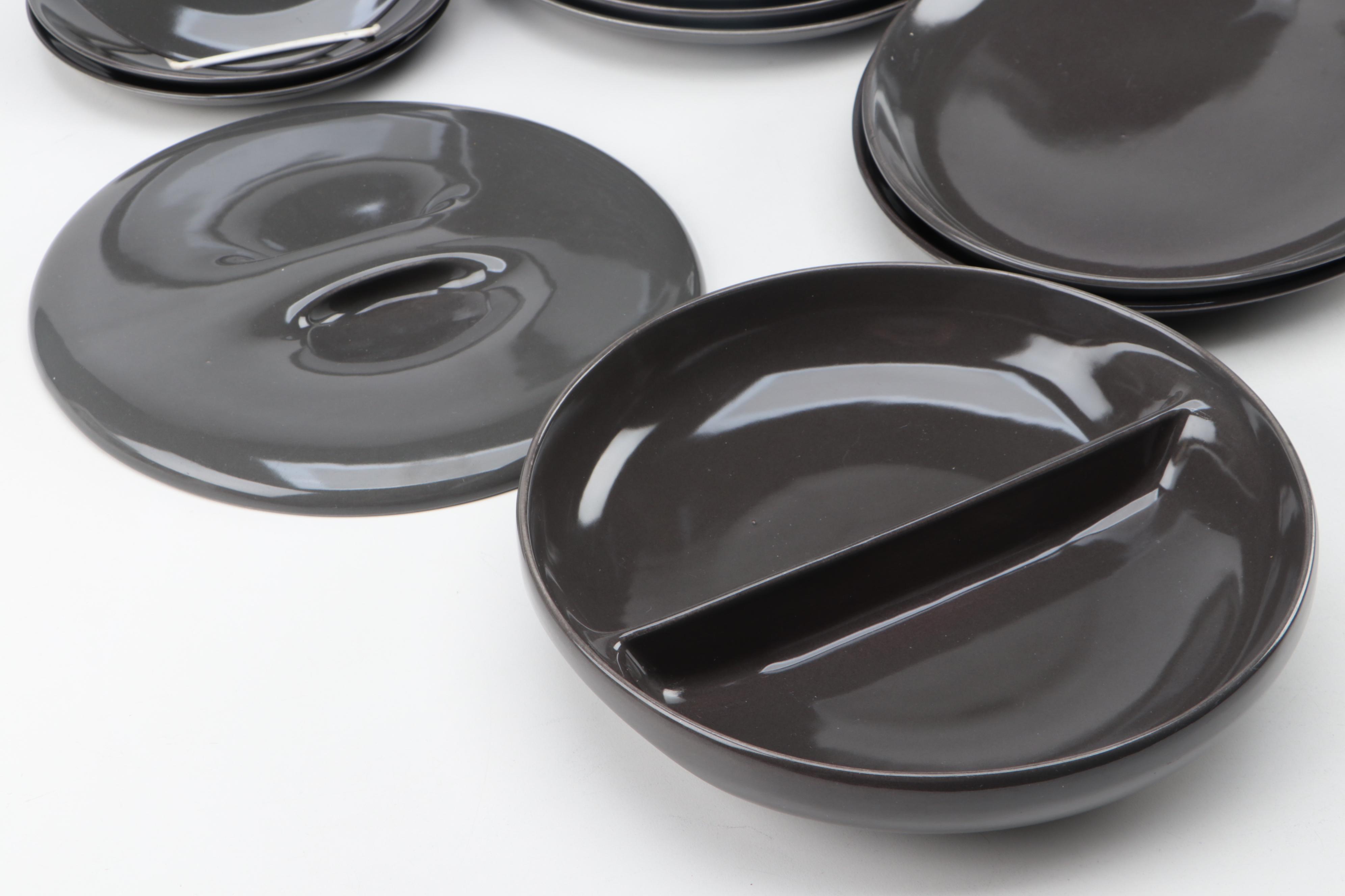 Russel Wright "Iroquois Charcoal" Ceramic Dinnerware, 1954-1965 | EBTH