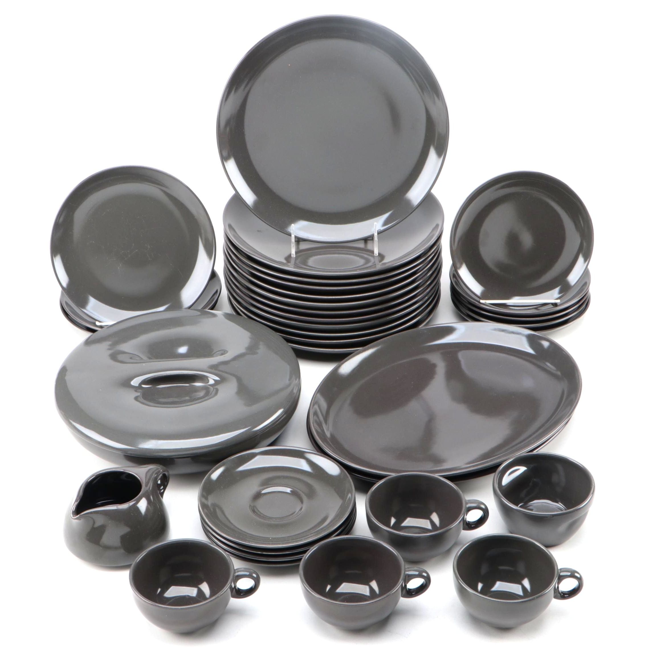 Russel Wright "Iroquois Charcoal" Ceramic Dinnerware, 1954-1965 | EBTH