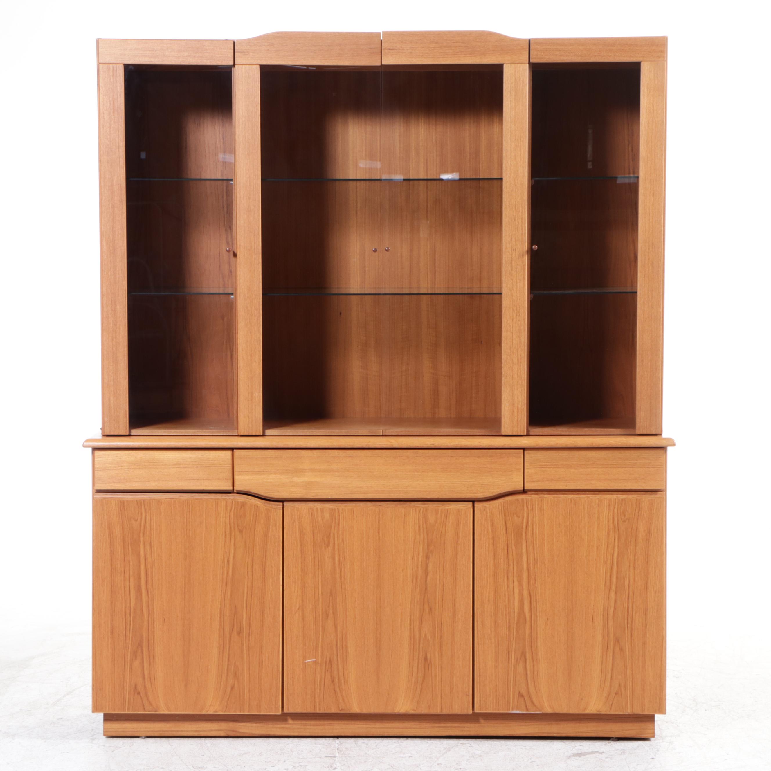 Skovby Danish Modern Teak Two-Piece China Cabinet | EBTH