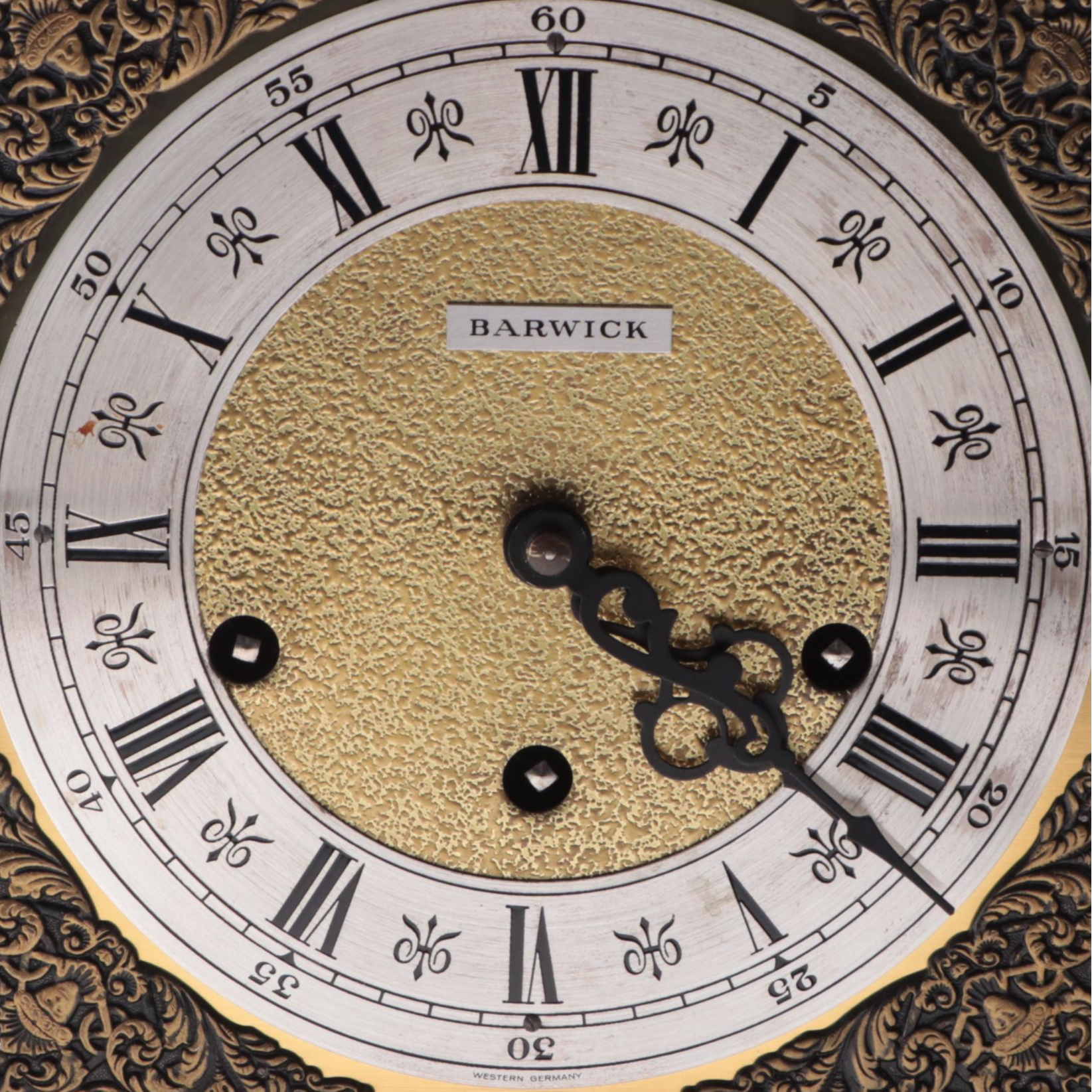 Barwick Mantel Clock in Wooden Case by Howard Miller | EBTH