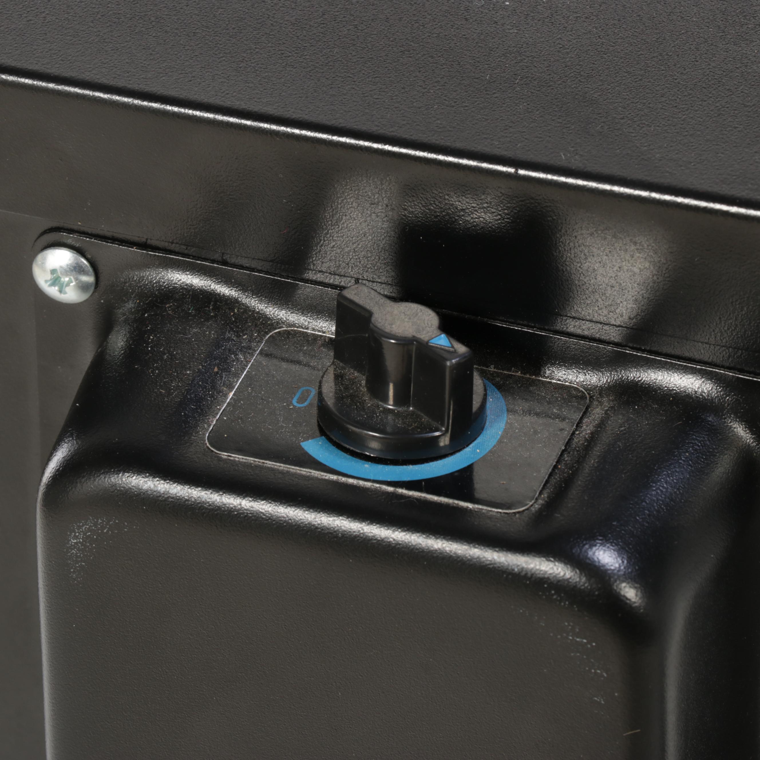 Danny Wine Cooler Refrigerator | EBTH