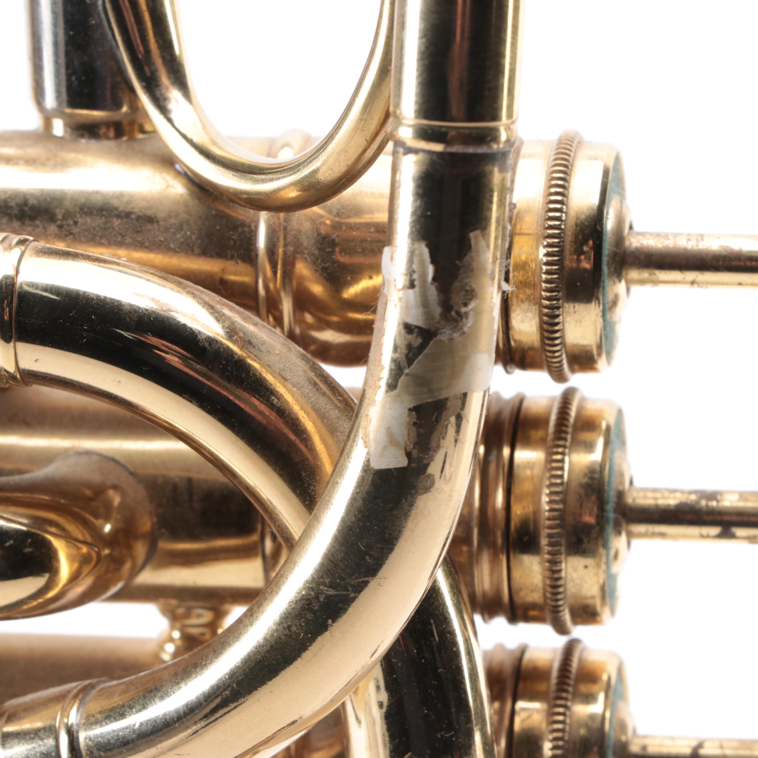 Couesnon Brass Piccolo Trumpet with Mother-of-Pearl Inlay Valves | EBTH