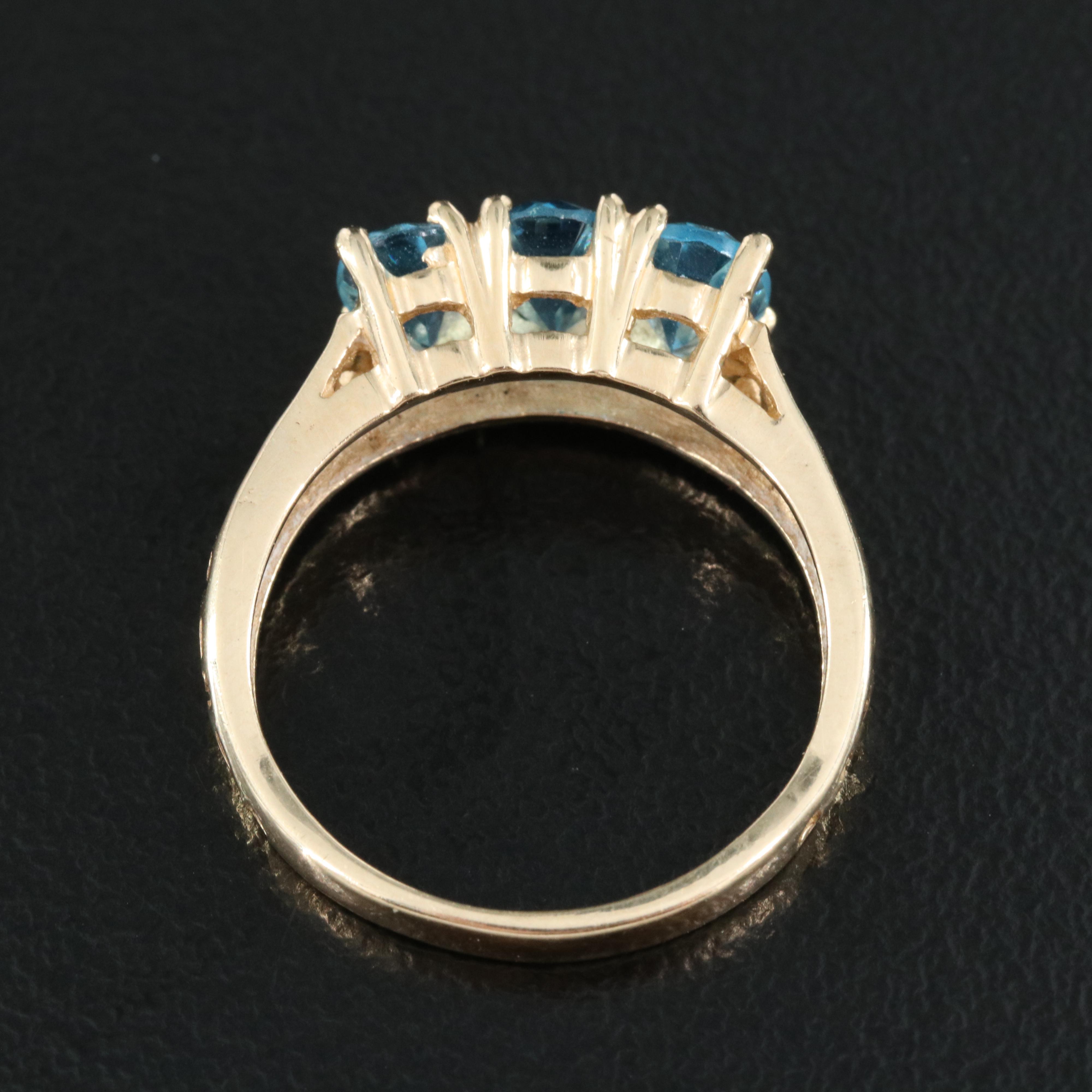 10K Topaz Three Stone Ring | EBTH