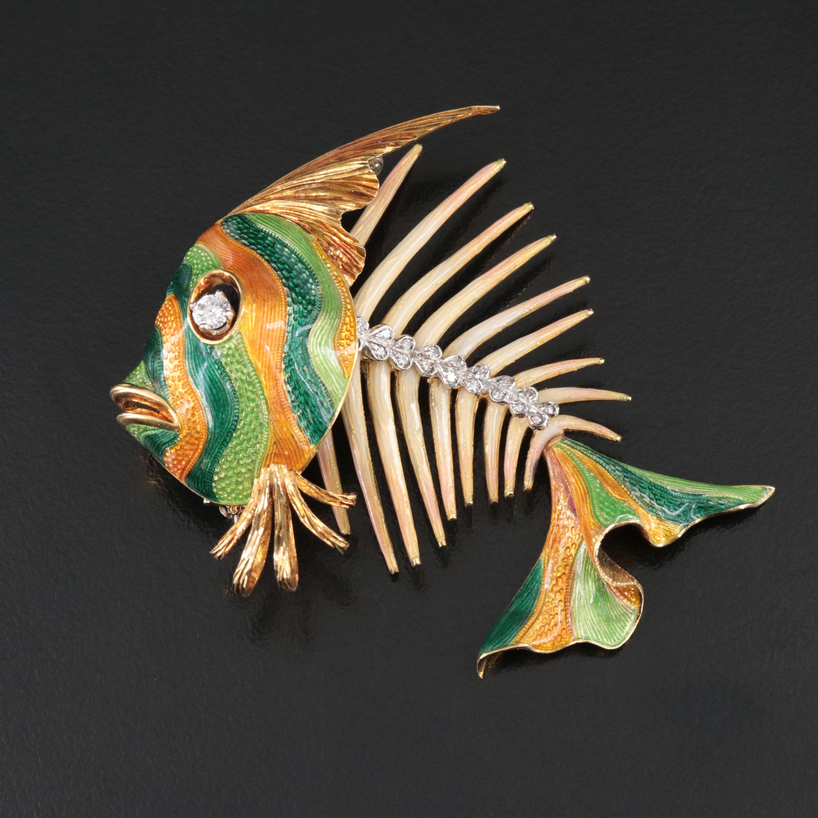 18K 0.30 CTW Diamond Enameled Tropical Fish Bone Brooch | EBTH