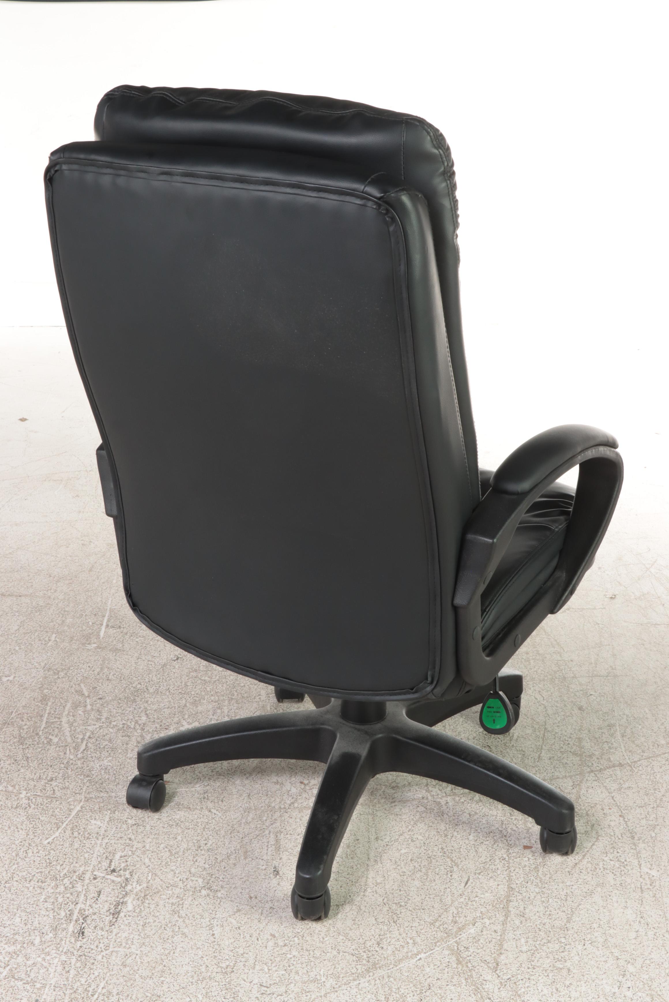 Cherry Double Pedestal Desk with ULINE Executive Task Chair | EBTH